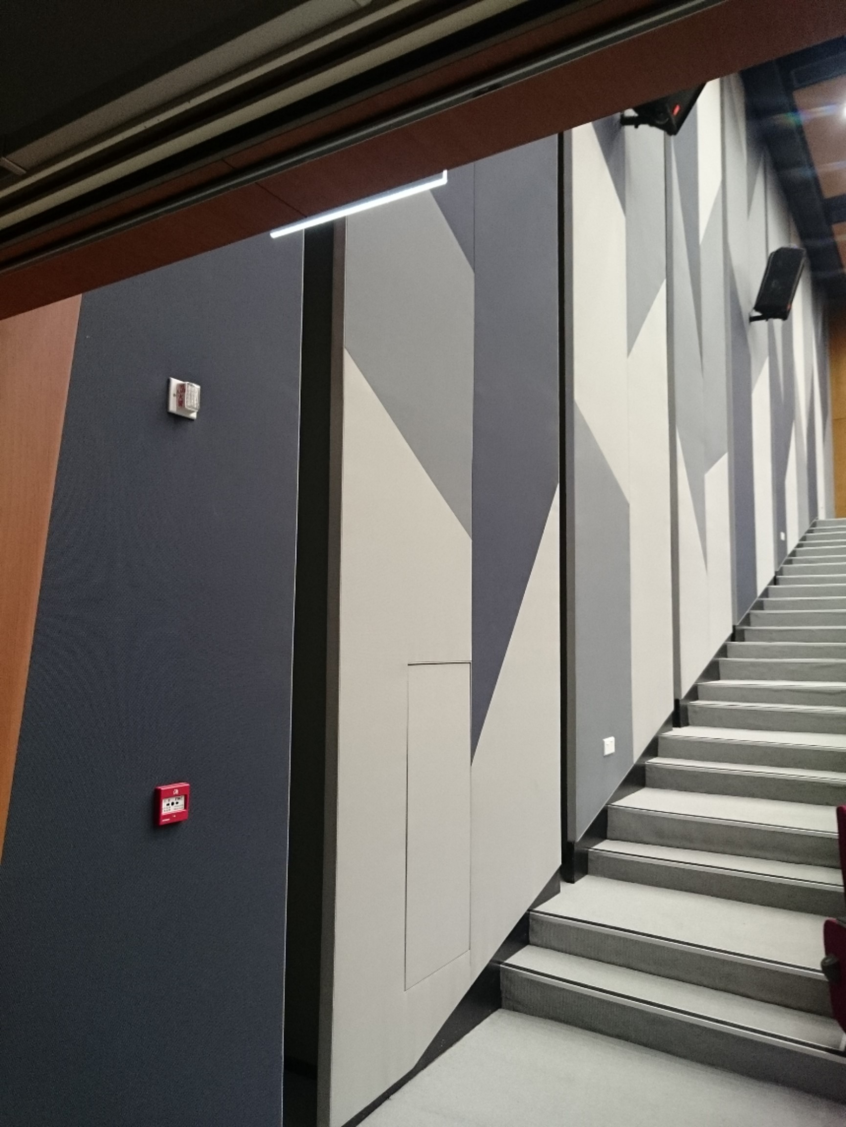 NOVAWALL – SELLMAX LTD.